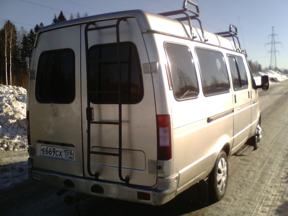 Подам багажники + лестница — ГАЗ Газель, 2007 года | другое | DRIVE2