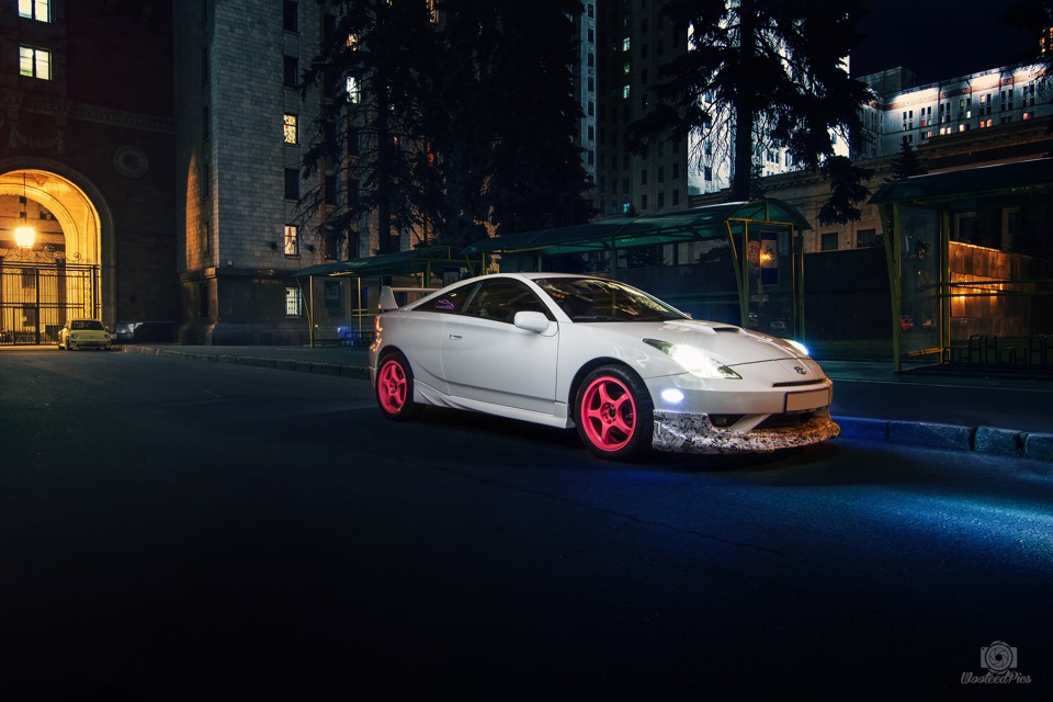 Тойоты около МГУ :) — Сообщество «Фотография» на DRIVE2