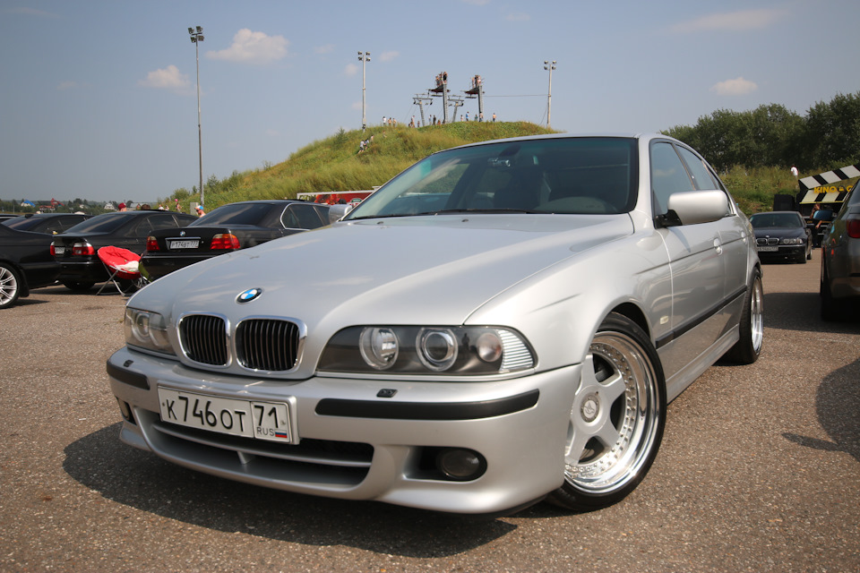 BMW Festival 2016 часть 2 — BMW 5 series (E39), 2,8 л, 1999 года | фотография | DRIVE2