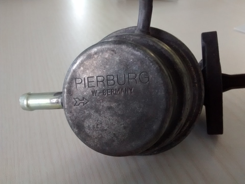 Топливный насос и "почти" одинаковые запчасти VW — Audi 80 (B3), 1,6 л ...