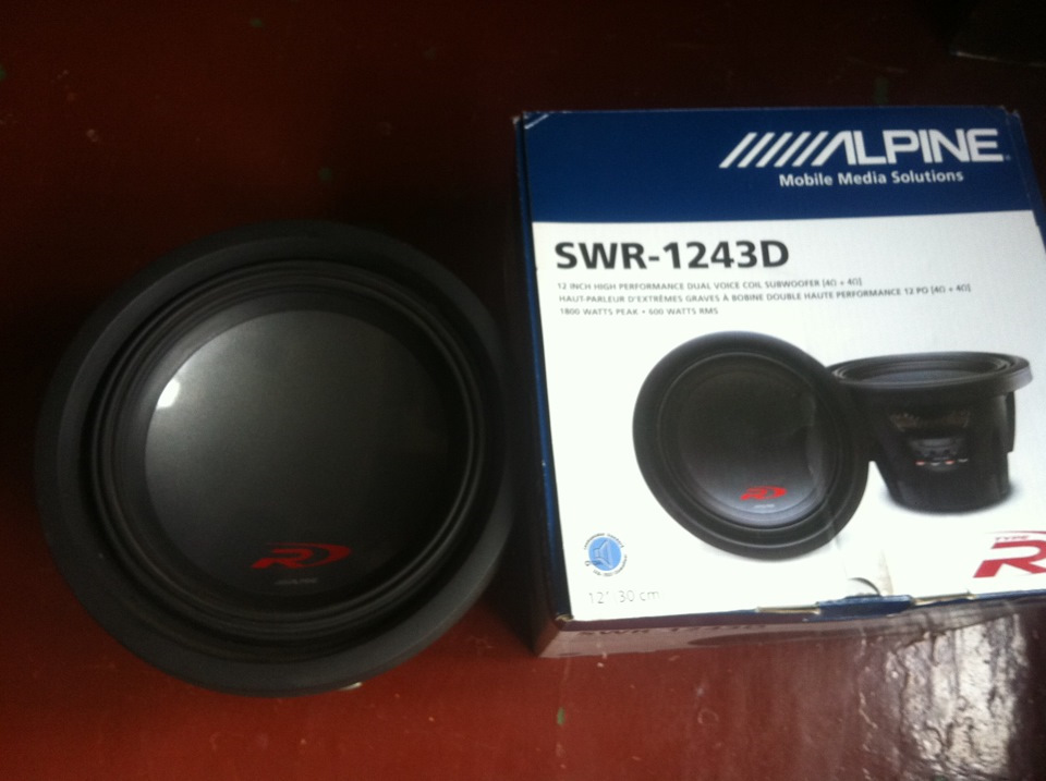 Продам свой саб) Alpine SWR-1243D — Lada 2101, 1,2 л, 1977 года ...