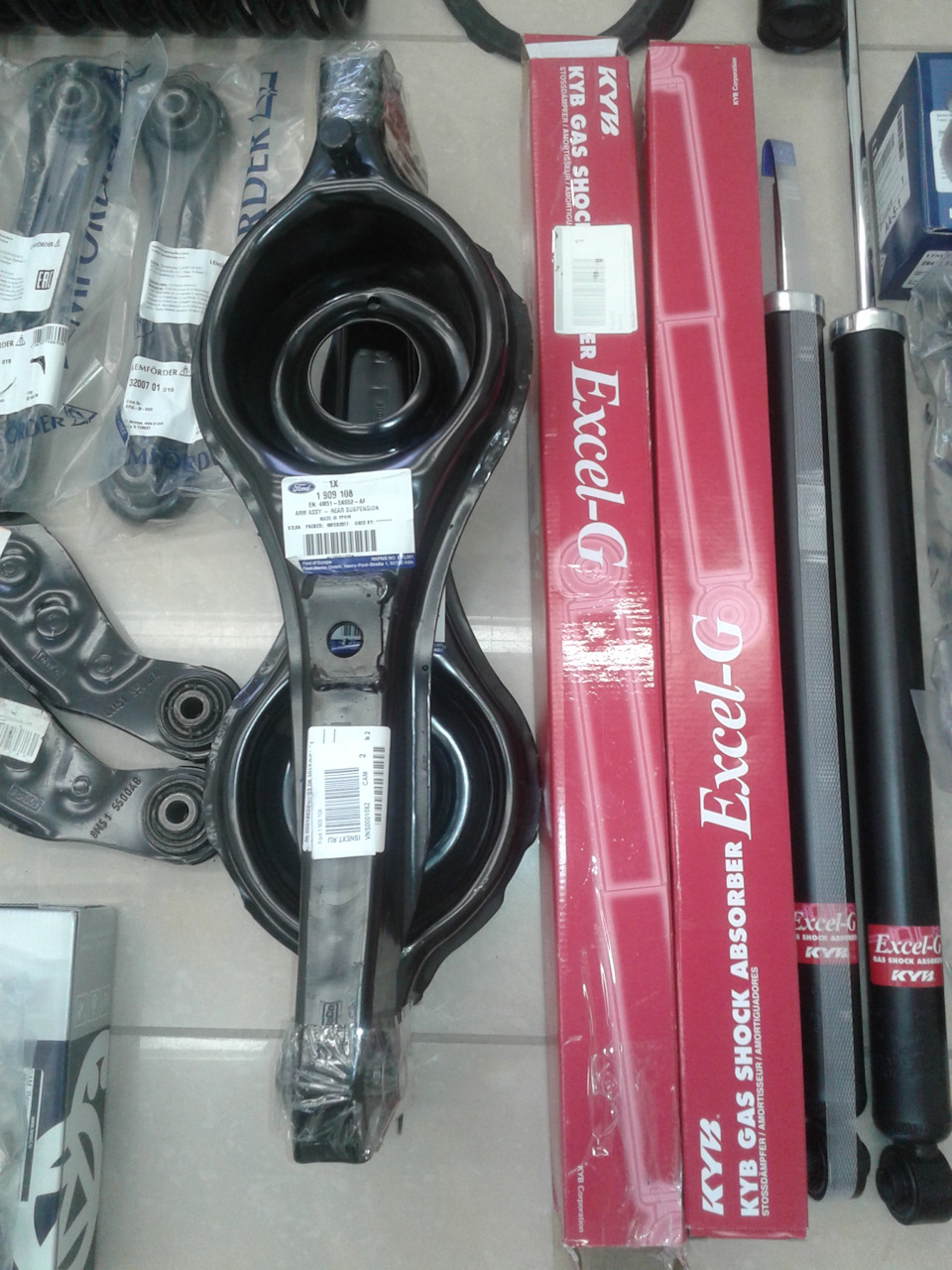 1909108 Рычаг задней подвески нижний поперечный (под прямуюстойку ...