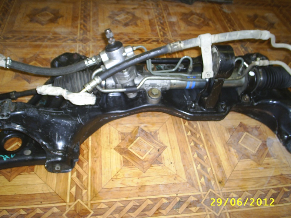 Замена вертикальных сайлентблоков передних рычагов и еще помелочи ...