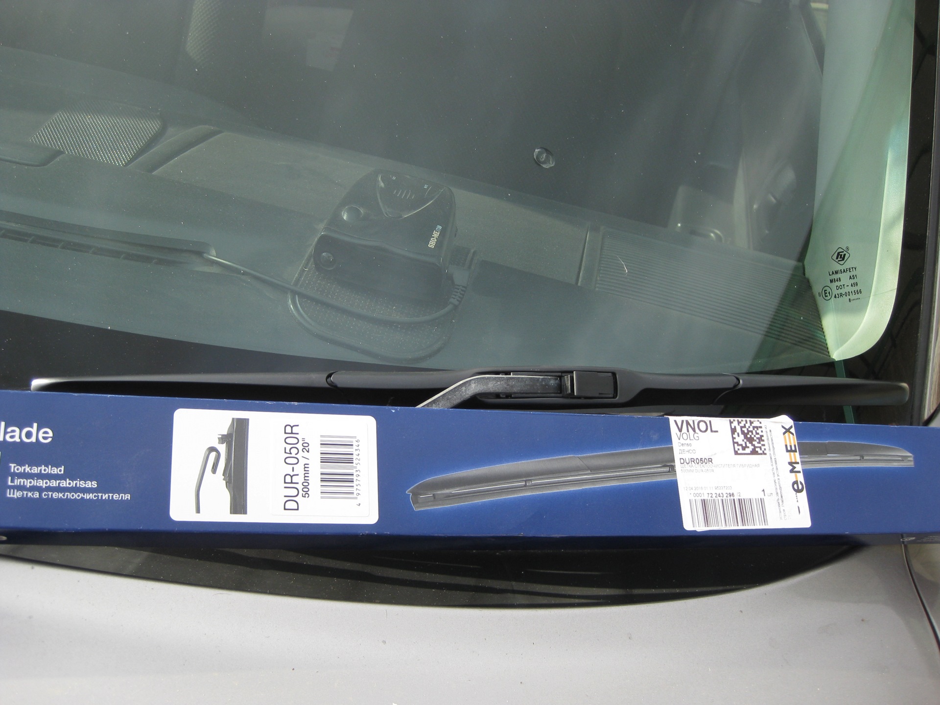 Замена щёток стеклоочистителя Bb — Toyota bB (1G), 1,5 л, 2001 года | расходники | DRIVE2