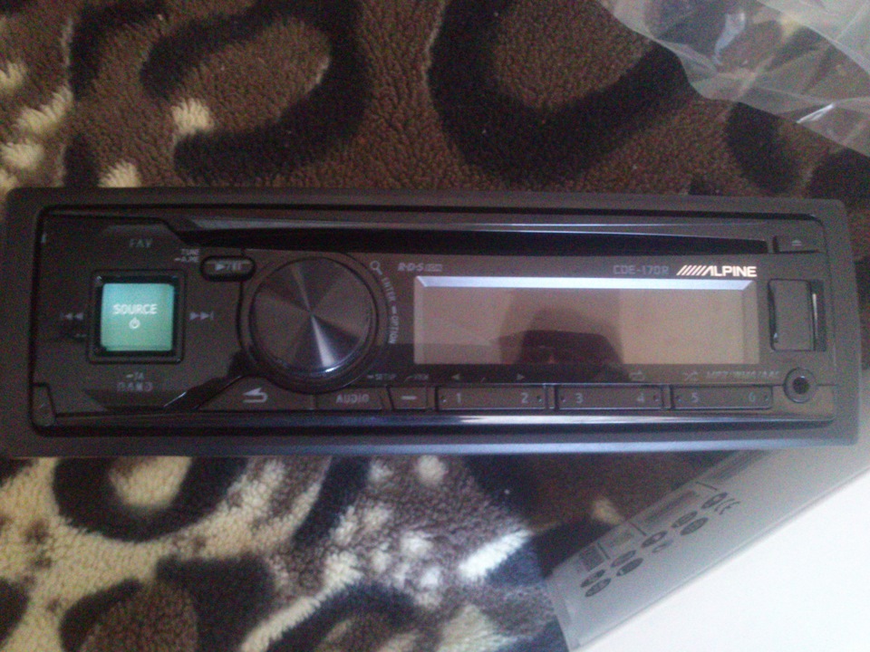 Alpine CDE-170R — Lada 21099, 1,5 л, 2001 года | тюнинг | DRIVE2