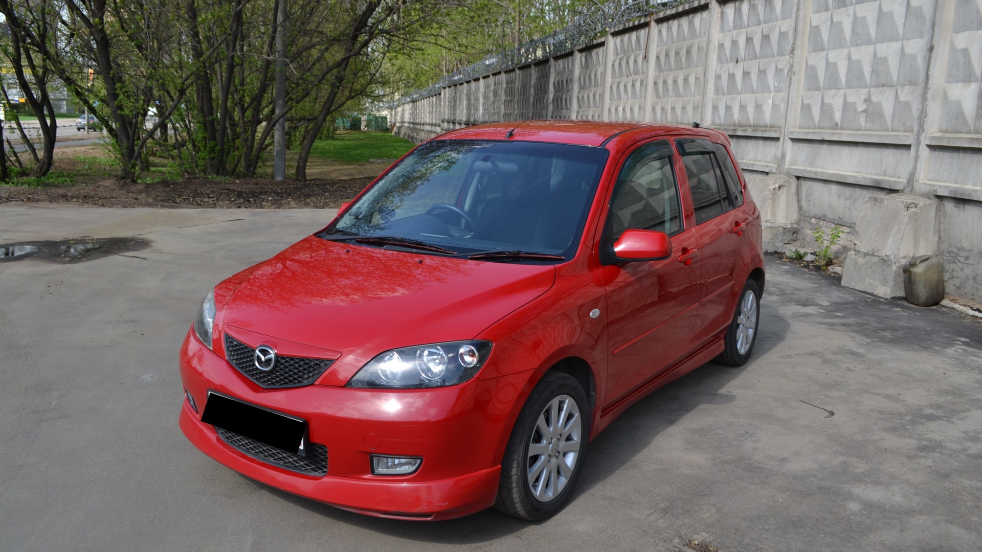 Mazda Demio (2G) 1.5 бензиновый 2003 | Red Sport на DRIVE2