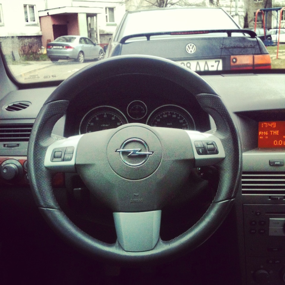 Поставил руль OPC — Opel Astra H, 1,8 л, 2004 года | стайлинг | DRIVE2