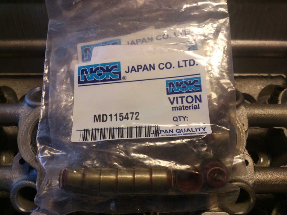 MD115472 Уплотнительное кольцо, стержень клапана Mitsubishi | Запчасти ...