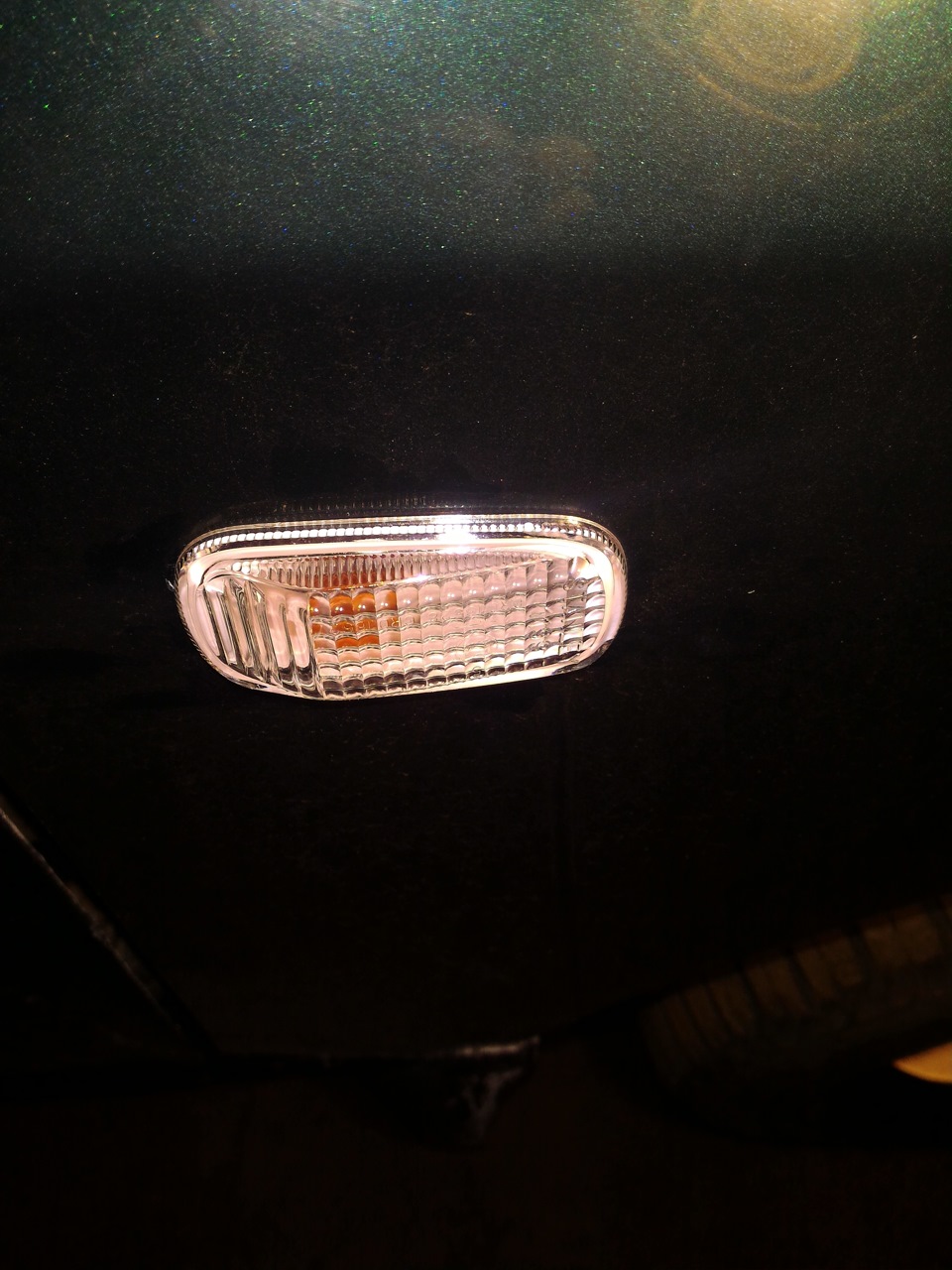 Замена сломанного повторителя поворота на крыле. — Honda Civic Coupe ...