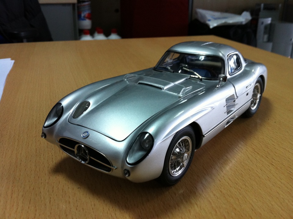 Mercedes-Benz 300 SLR (W196) — Коллекционная модель 1:18 — DRIVE2