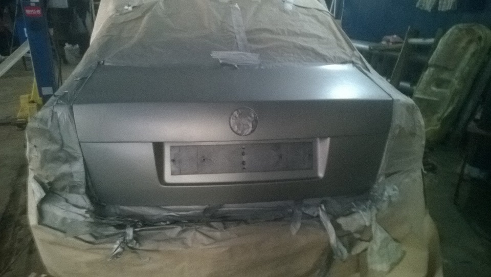 Крышка багажника — Volkswagen Passat B5, 1,8 л, 2001 года | кузовной ...