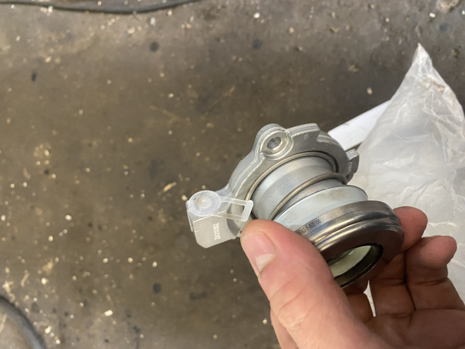 Засада с выжимным — Opel Astra H, 1,6 л, 2007 года | запчасти | DRIVE2