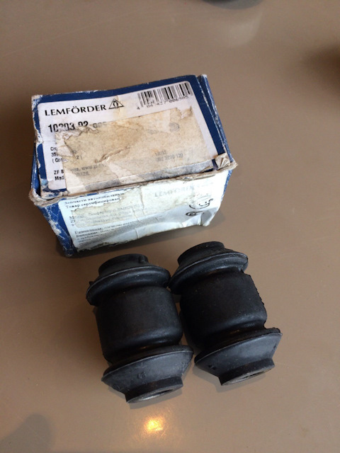 1020302 Сайлентблок рычага подвески LEMFORDER | Запчасти на DRIVE2