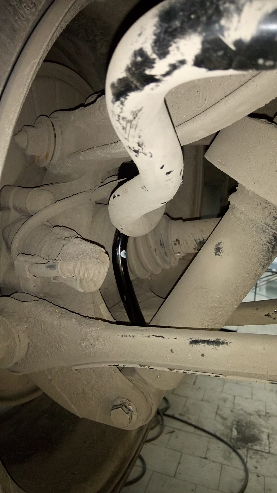 Подвеска. Замена стоек и втулок, переднего и заднего стабилизаторов ...