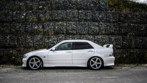 Toyota Altezza 4.0 бензиновый 2001 | V8 на DRIVE2