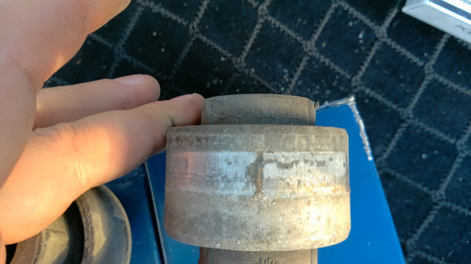 545600005R Сайлентблок RENAULT | Запчасти на DRIVE2