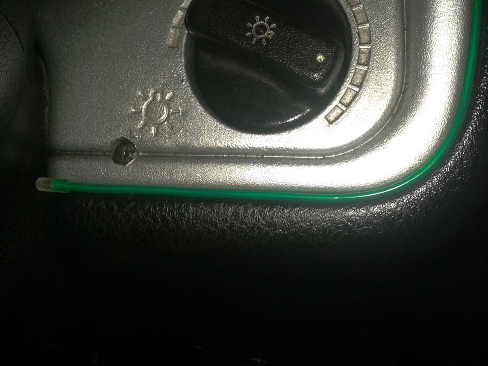 ХОЛОДНЫЙ НЕОН — ГАЗ 3110, 2,5 л, 1999 года | стайлинг | DRIVE2