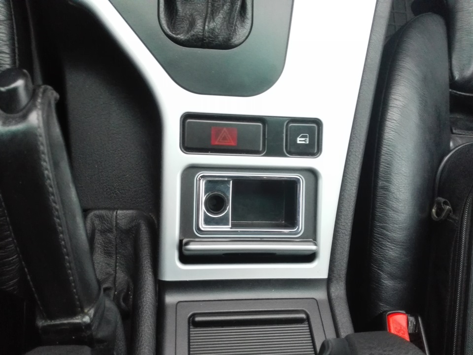Отделение для мелких вещей — BMW 5 series (E39), 3 л, 2002 года ...