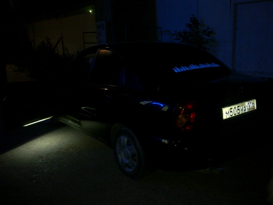 Эквалайзер на заднее стекло — Chevrolet Lanos, 1,5 л, 2007 года ...