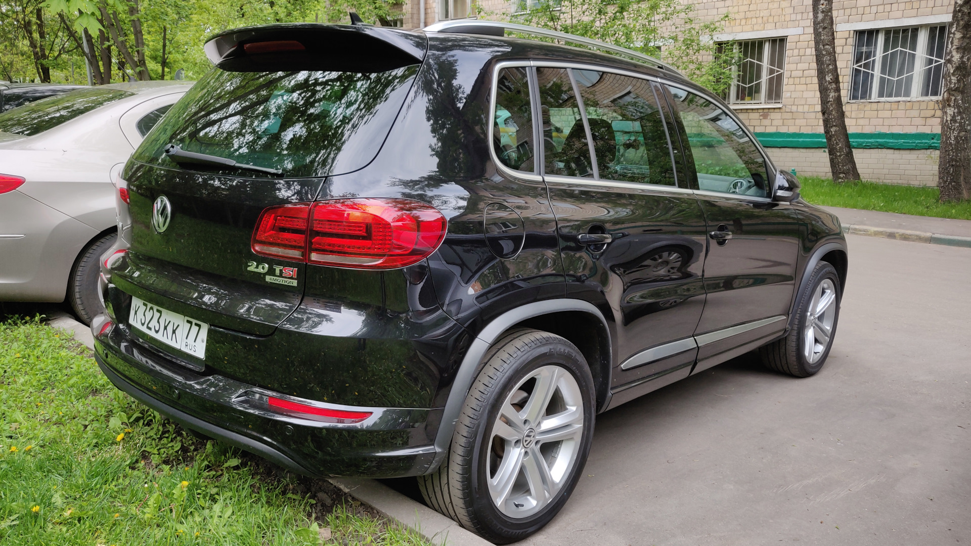 Volkswagen Tiguan (1G) 2.0 бензиновый 2015 | R-Line на DRIVE2