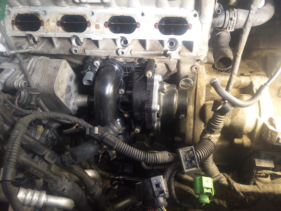 #10 Помпа, опять. — Volkswagen Passat B7, 1,8 л, 2011 года | своими ...