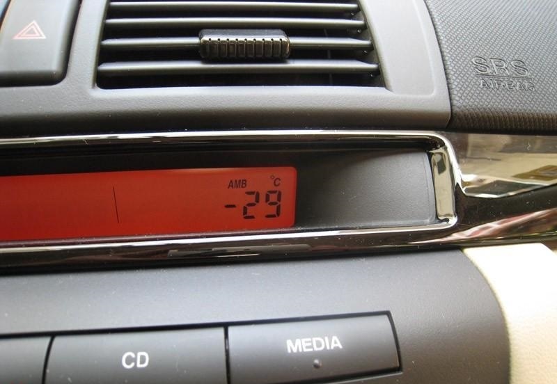 Глюк датчика наружной температуры — Mazda 3 (1G) BK, 1,6 л, 2008 года ...