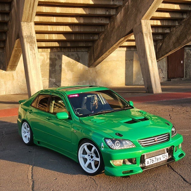 Немного новых фото — Toyota Altezza, 3 л, 1998 года | фотография | DRIVE2