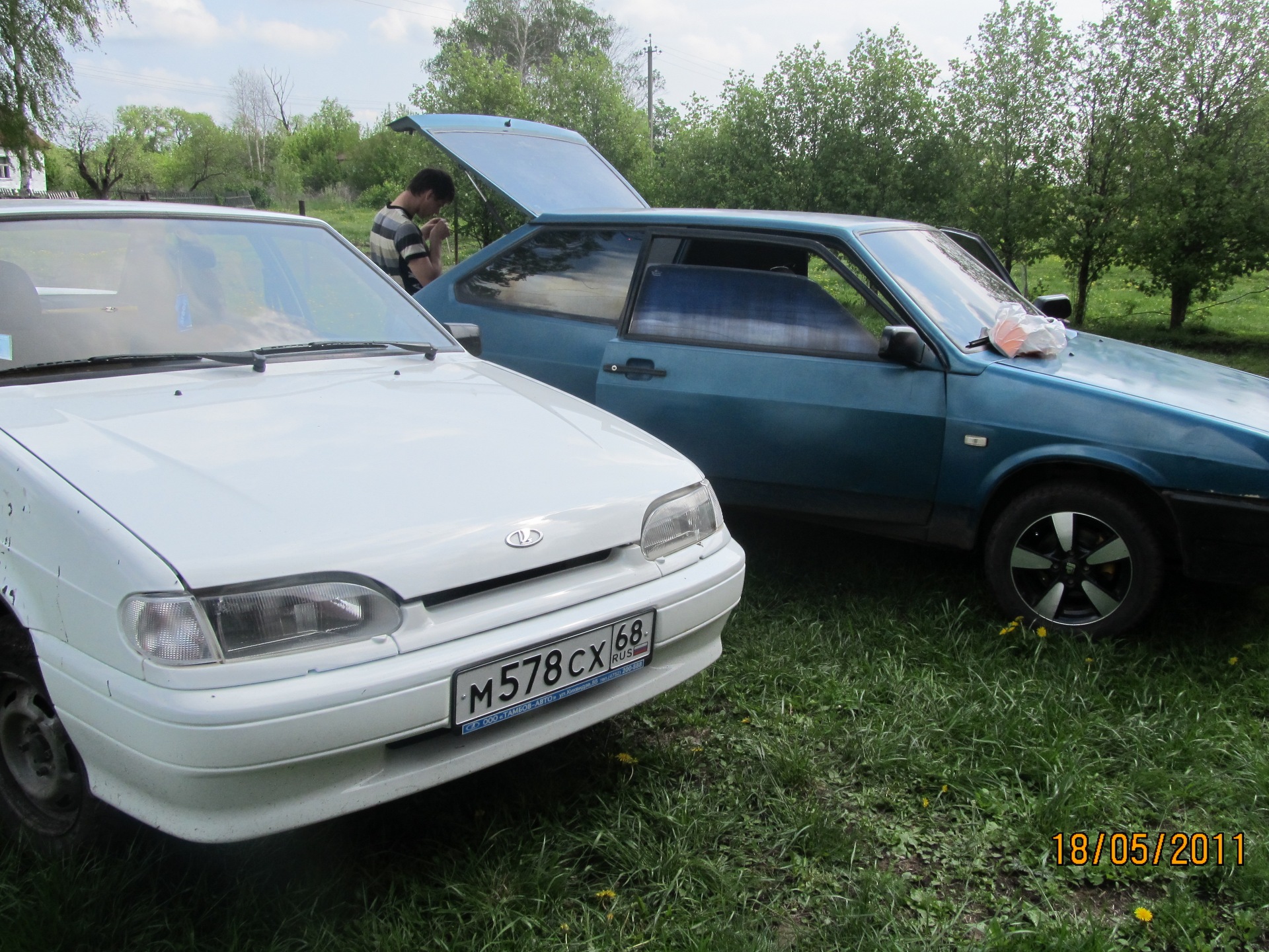 БЕЛЫЕ ПОВОРОТНИКИ — Lada 2114, 1,6 л, 2011 года | тюнинг | DRIVE2