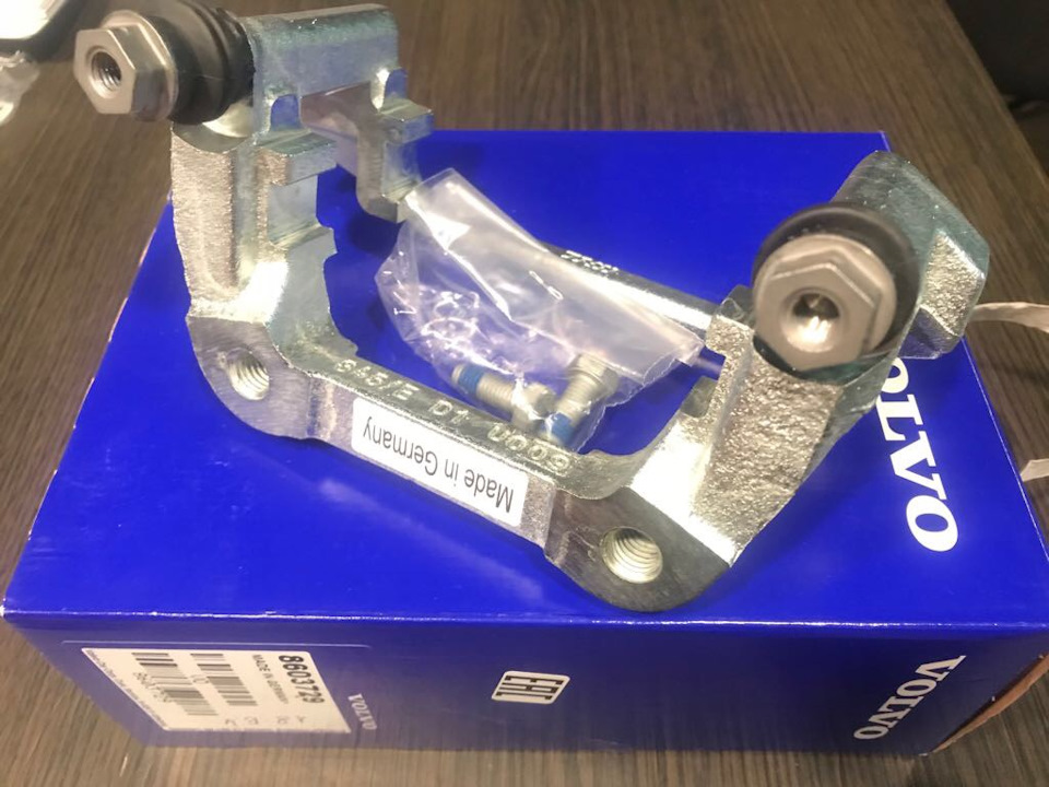 Немного привели в порядок S80 с двигателем V8 B8444S — TOWOX на DRIVE2