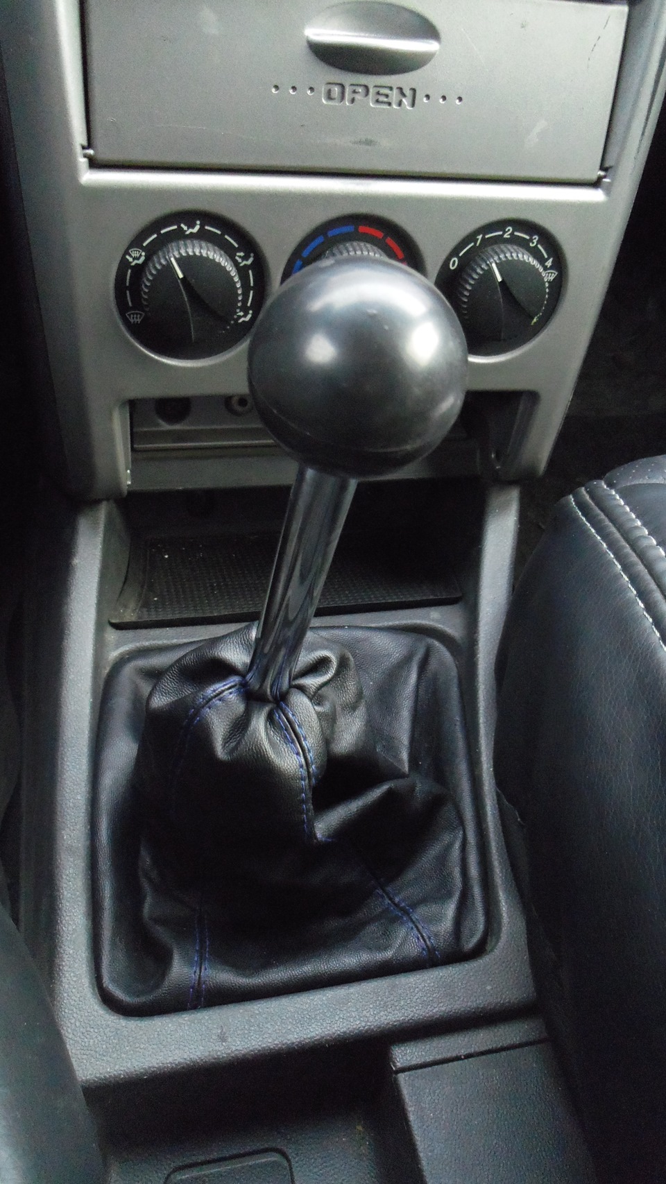 Рычаг КПП — Lada Приора седан, 1,6 л, 2011 года | тюнинг | DRIVE2