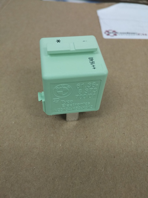 61368373700 Реле с замыкающим контактом Weissgrьn BMW | Запчасти на DRIVE2