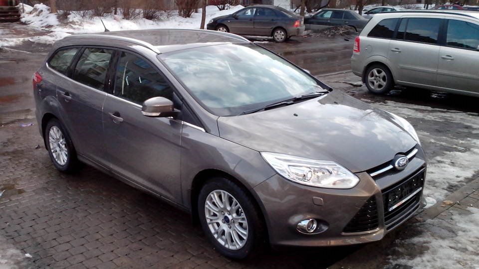 Ford Focus Hatchback III 1.6 бензиновый 2013 | на DRIVE2