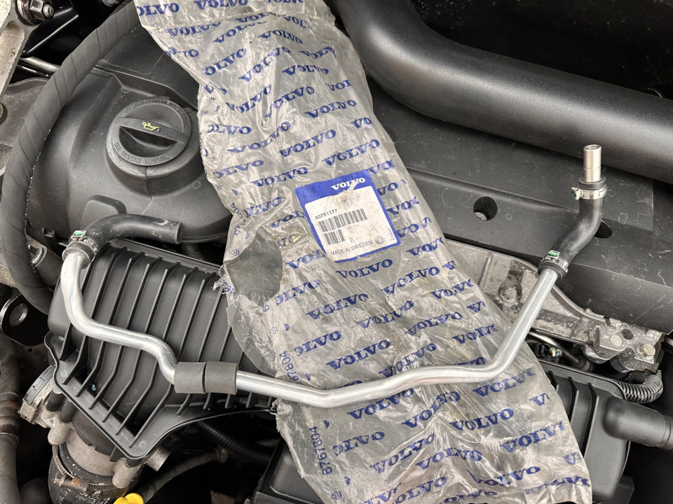 0️⃣5️⃣5️⃣ Установка трубки вентиляции картера — Volvo S80 (2G), 2,5 л ...
