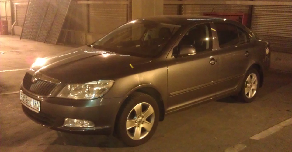 Первый раз в первый класс — Skoda Octavia A5 Mk2 1 8 л 2011 года