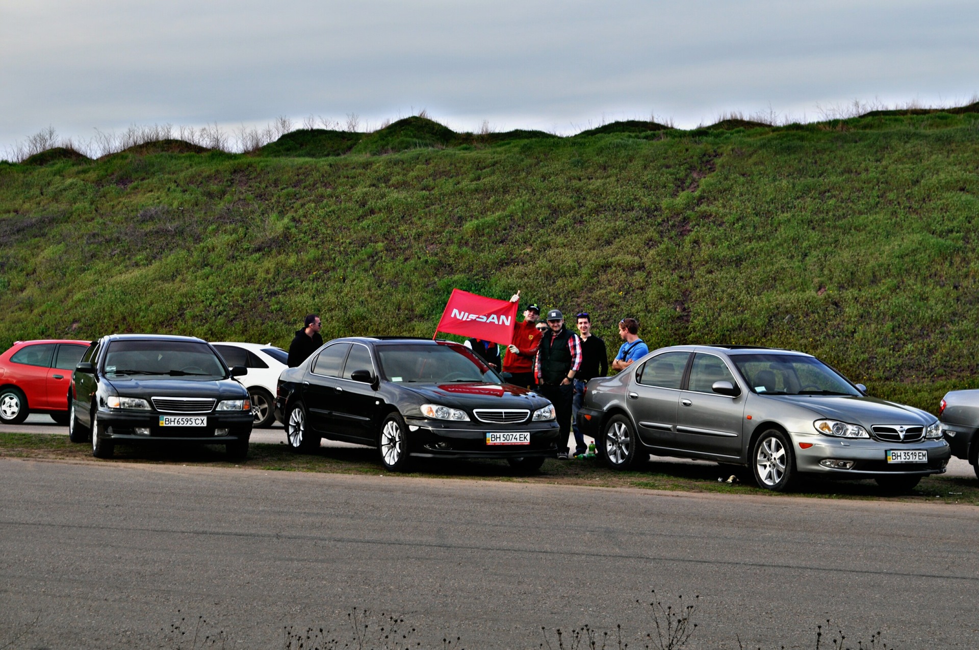 Встреча Nissan Maxima & Drag Racing — Nissan Maxima QX (A33), 3 л, 2003 ...