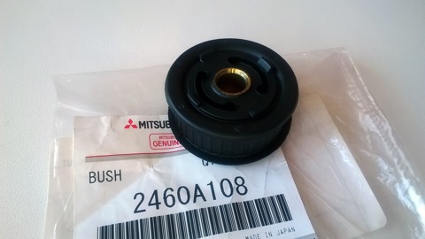 2460A108 BUSHING, GEARSHIFT LINK ВТУЛКА ТЯГИ ПЕРЕКЛЮЧЕНИЯ ПЕР ...