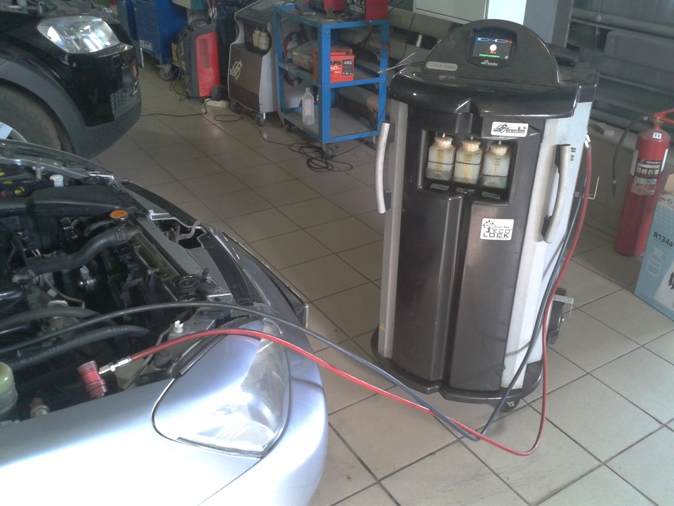 передняя опора двс и заднии втулки стабилизатора — Mitsubishi Lancer IX ...