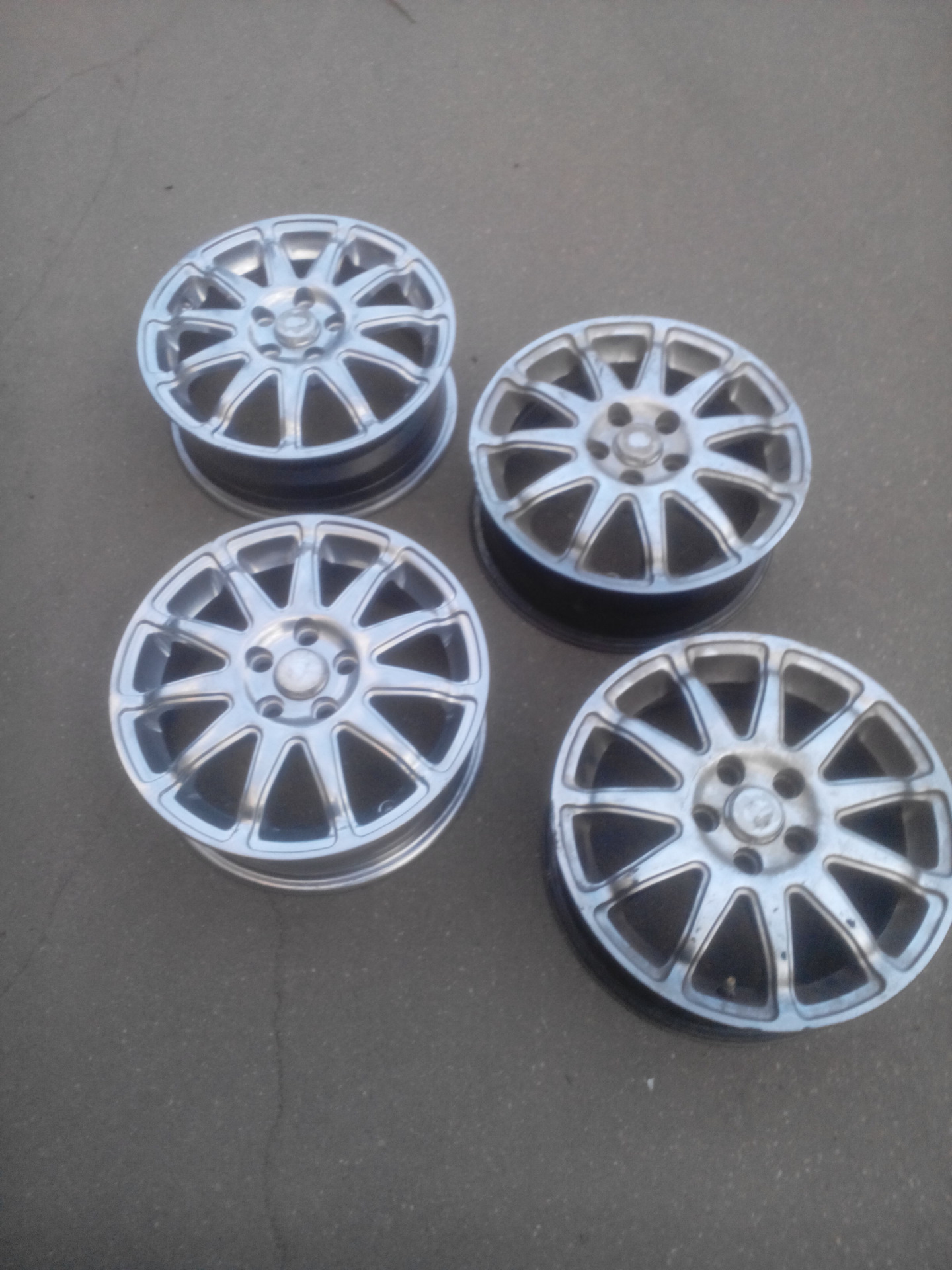 Продаю диски R15 от DODGE NEON 2 — Dodge Caliber, 1,8 л, 2008 года ...