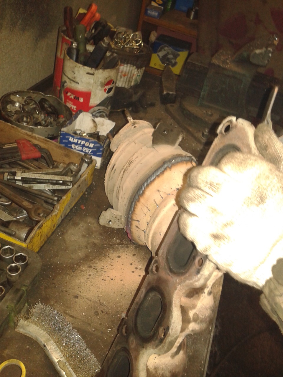 пламегаситель вместо катализатора — Opel Astra H, 1,6 л, 2008 года ...