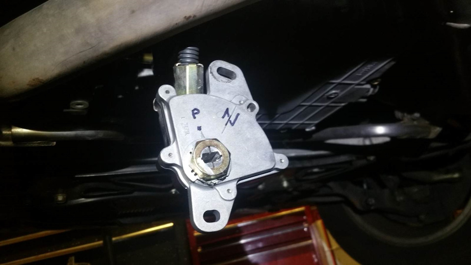 Всегда завожусь на N и через раз на P — Acura RL (KA9), 3,5 л, 1998 ...