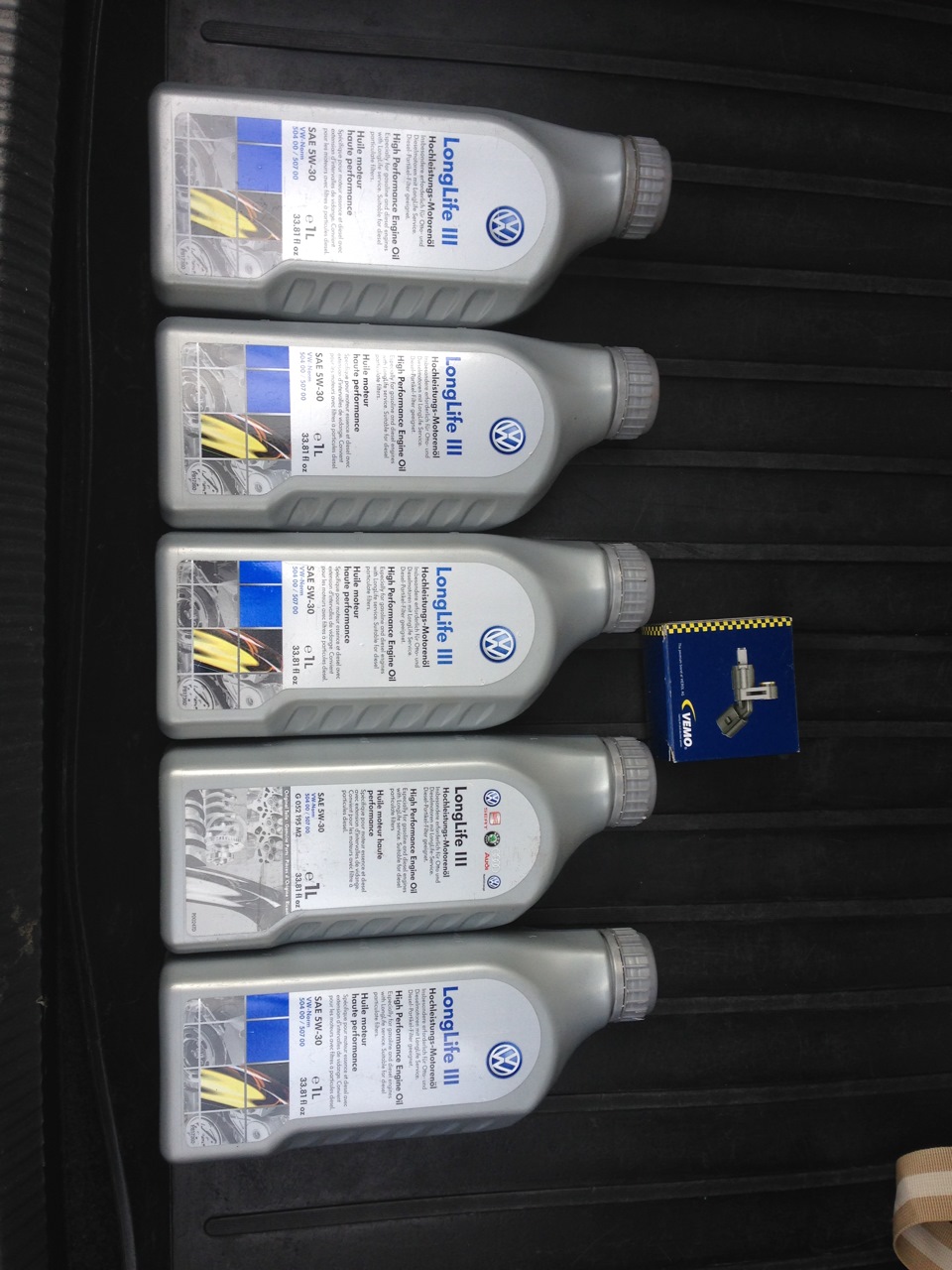 Приобрел через клуб масло)))) — Volkswagen Passat B6, 2 л, 2008 года ...