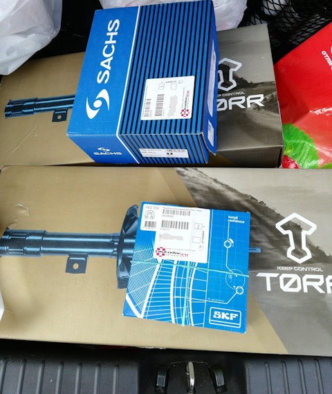 VKD35002 Подшипник качения, опора стойки амортизатора SKF | Запчасти на ...