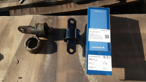 3683101 Сайлентблок рычага подвески LEMFORDER | Запчасти на DRIVE2