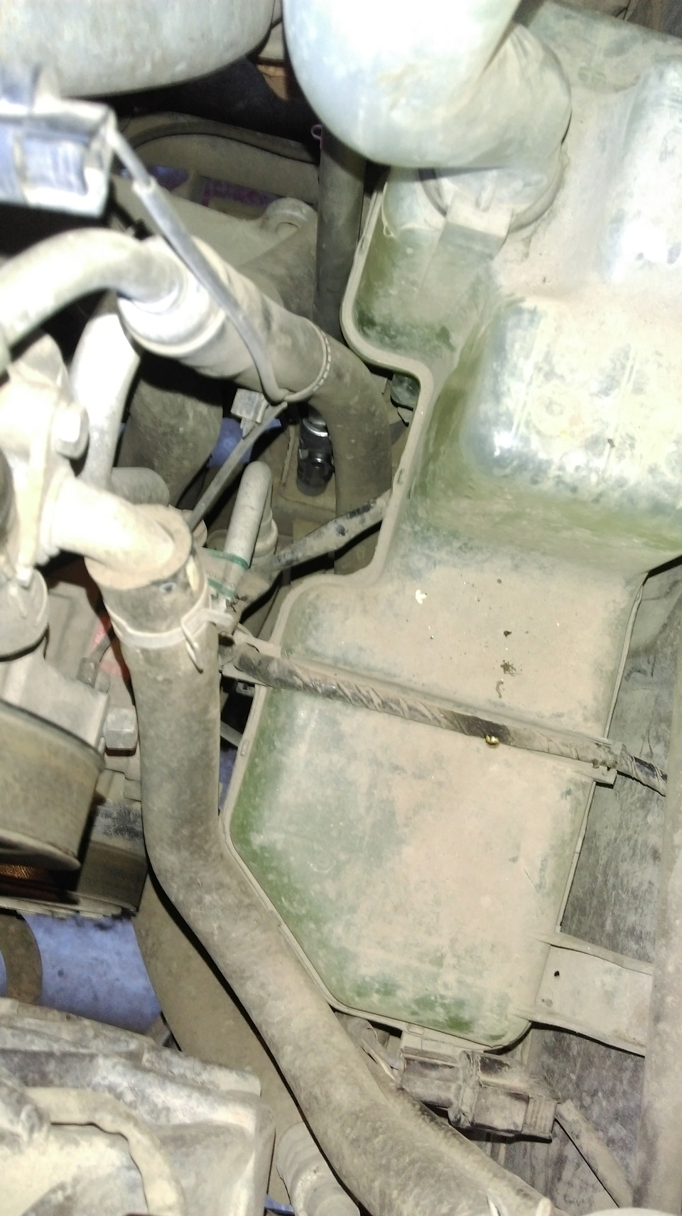 подушки двигателя и вибрации на холостых — Mitsubishi Pajero Pinin, 2 л ...