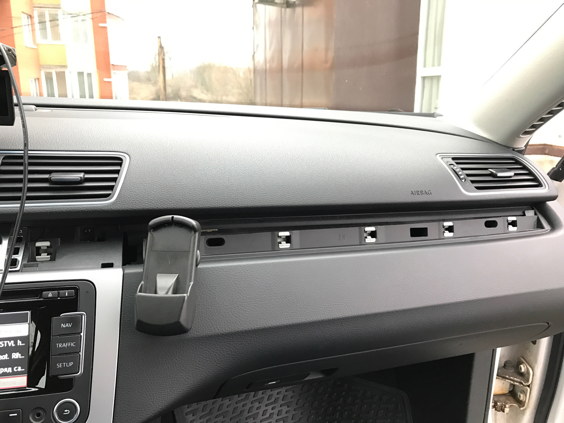 Забираем сверчки передней панели — Volkswagen Passat Variant (B7), 2 л ...