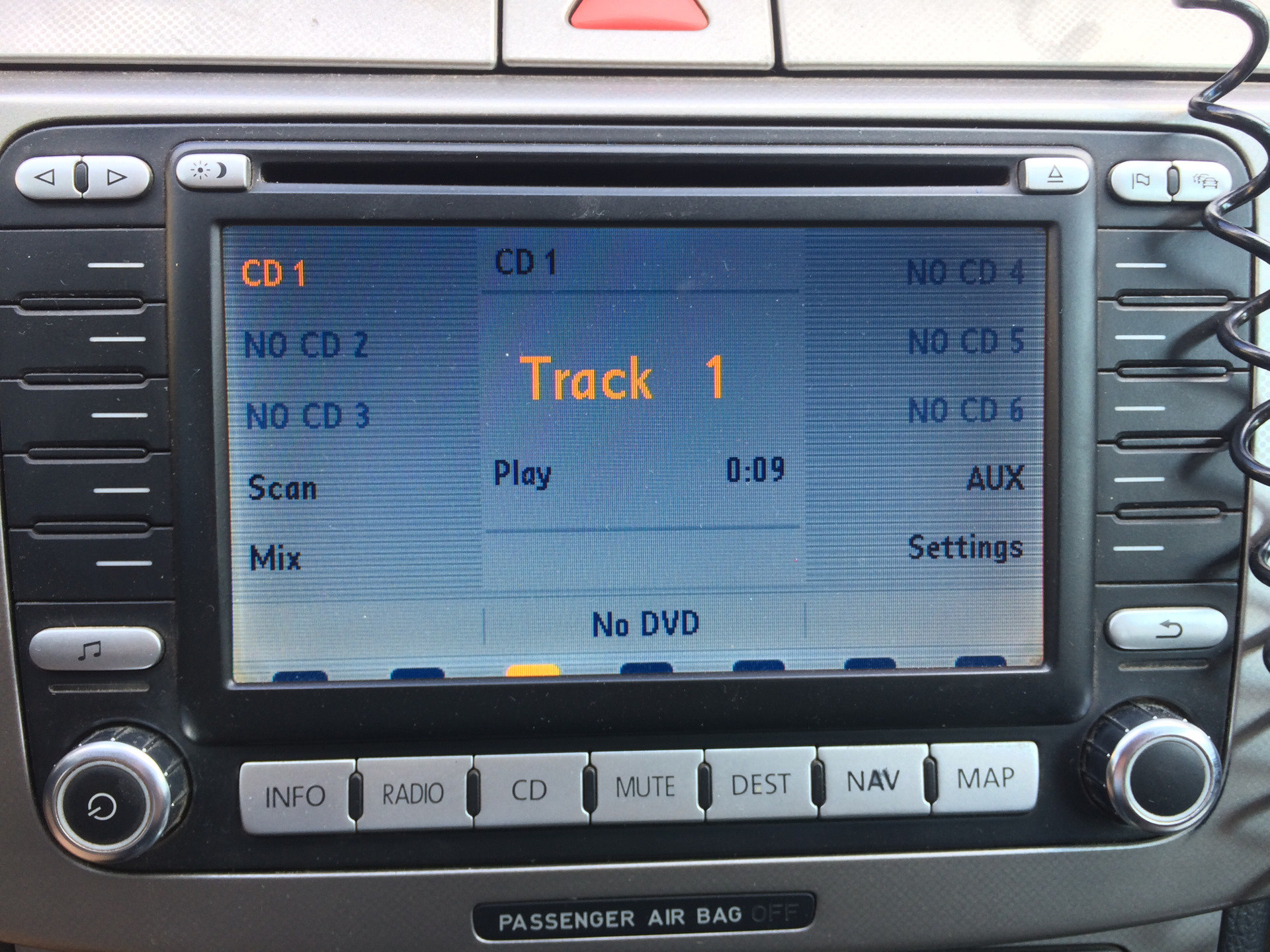 Подскажите по Rns mfd 2 — Volkswagen Passat B6, 2 л, 2007 года ...