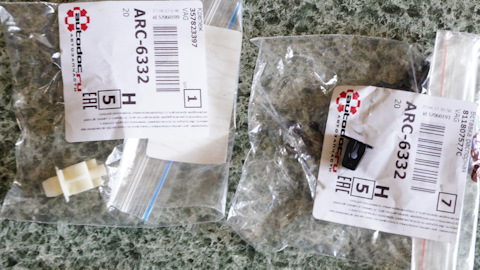 811807577C Втулка распорная / AUDI, SEAT, SKODA, VW VAG | Запчасти на ...