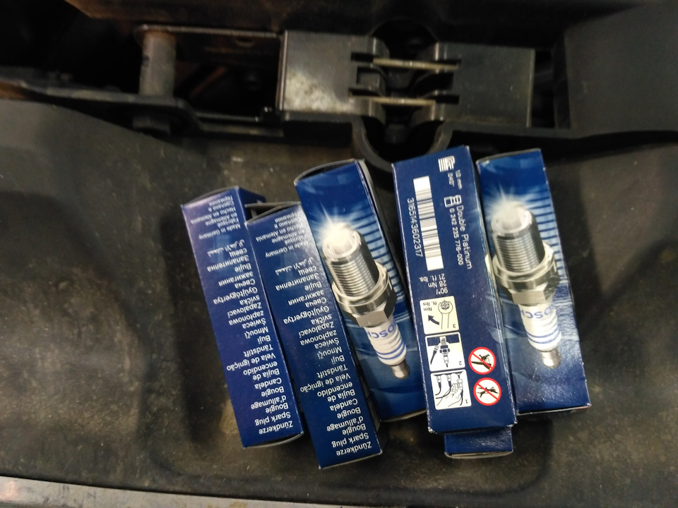 0242235776 Свеча зажигания BOSCH | Запчасти на DRIVE2