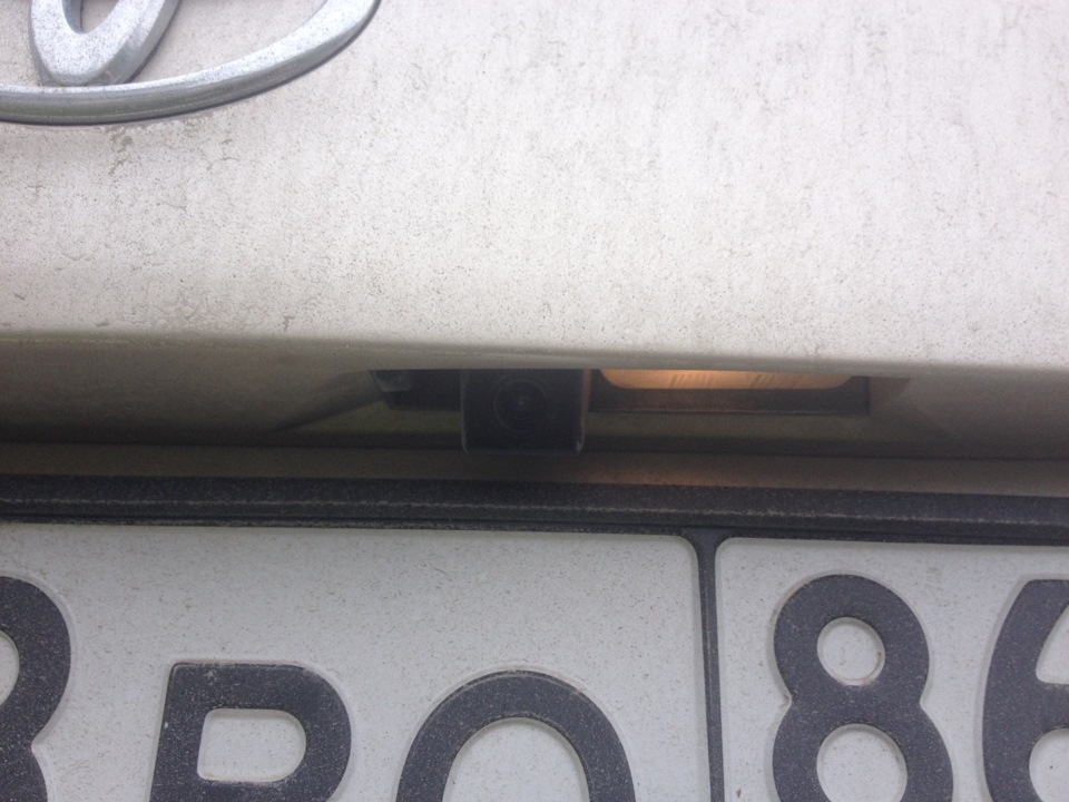 камера заднего вида — Toyota RAV4 (III), 2 л, 2006 года | электроника ...