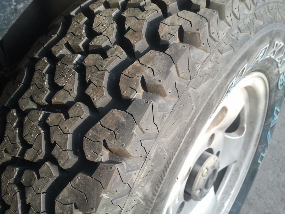 Maxxis AT980E Worm-Drive LT215/75R15 — Suzuki Escudo (1G), 1,6 л, 1992 ...